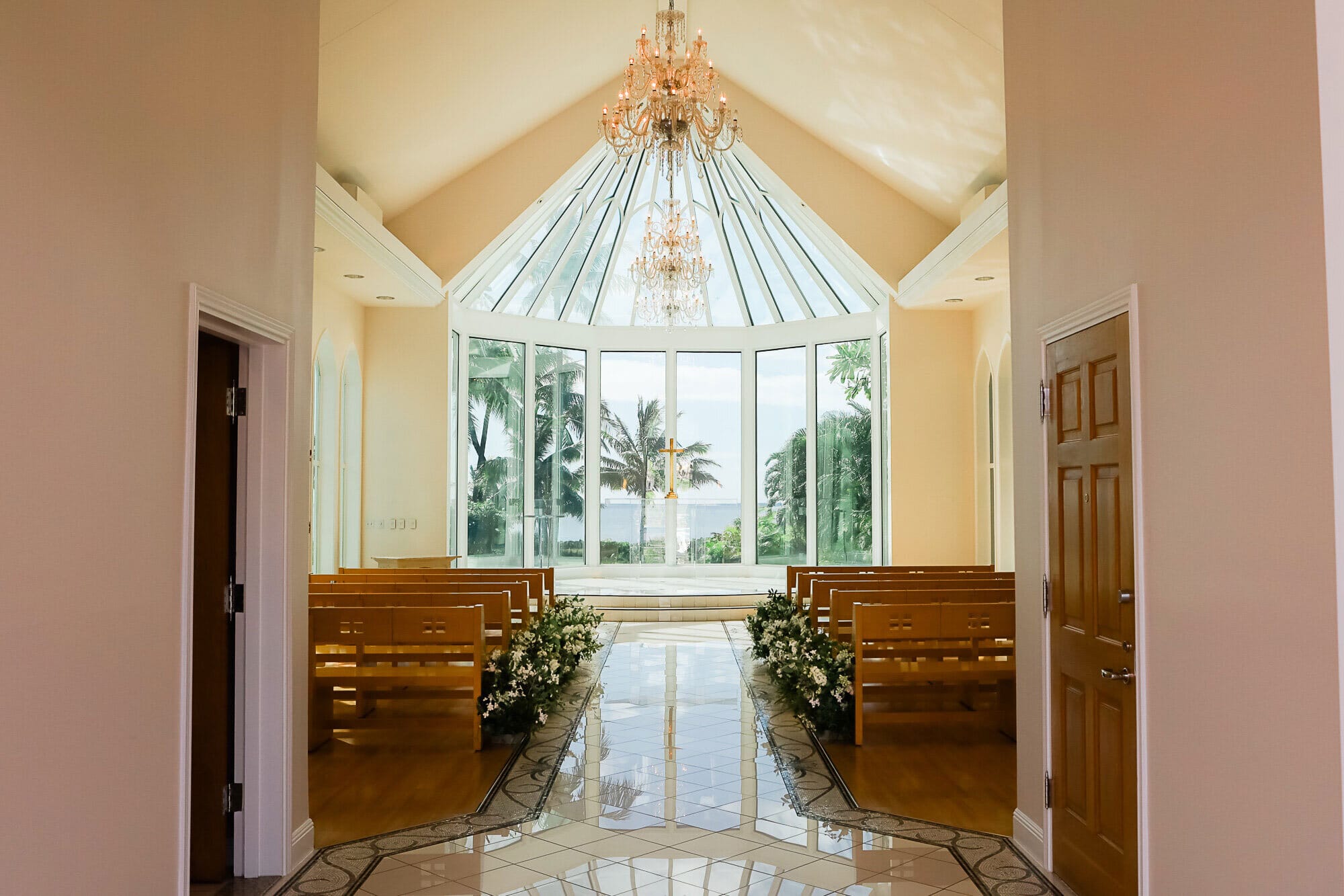 Paradise Cove Crystal Chapel - Hawaii Wedding Style